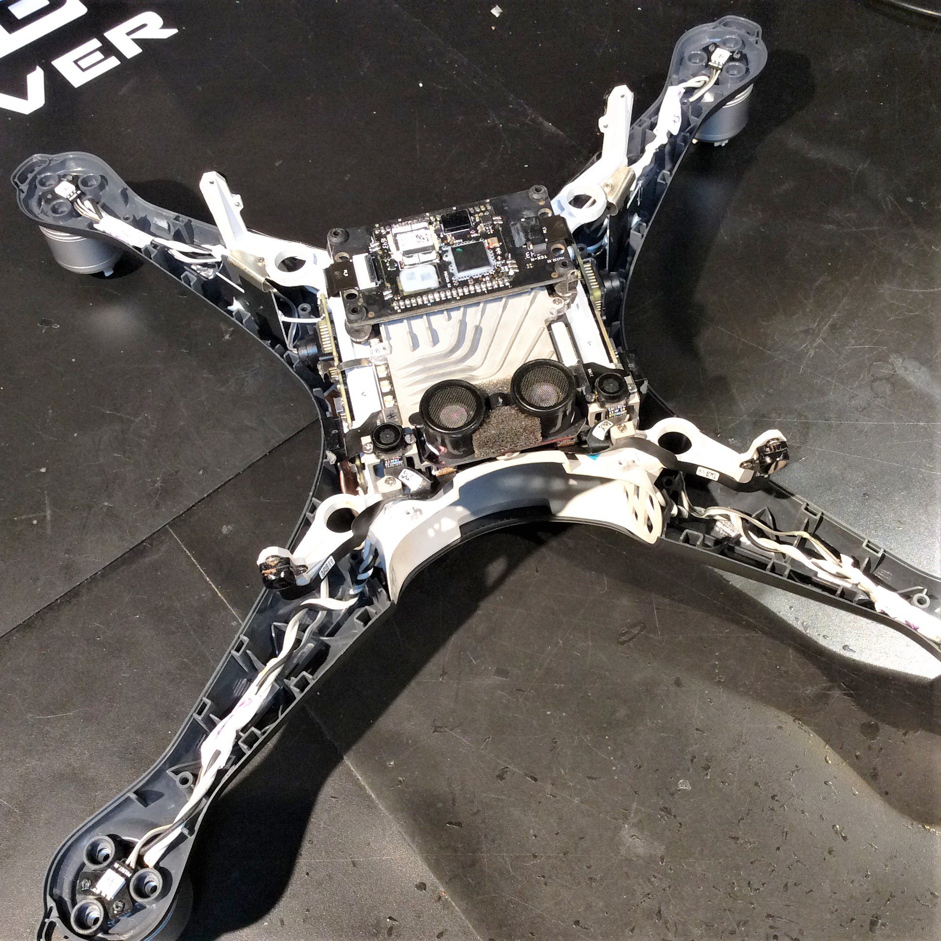 Phantom 4 Pro Body Shell - Ricambi Dji Phantom- Centro Assistenza Dji